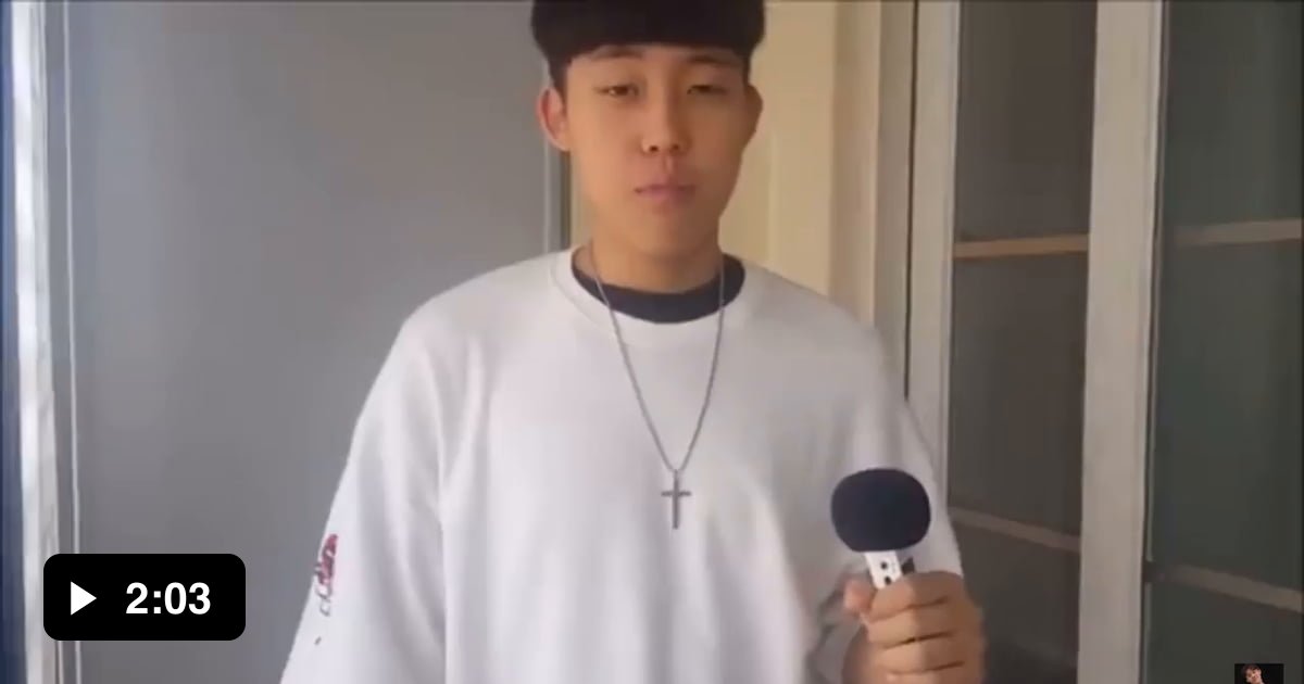 'Bigman' performing for the Asia Beatbox Championship 2017 - 9GAG