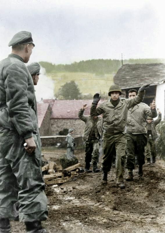 Uploading a WW2 Photography everyday #58 Waffen SS Field Officer ...