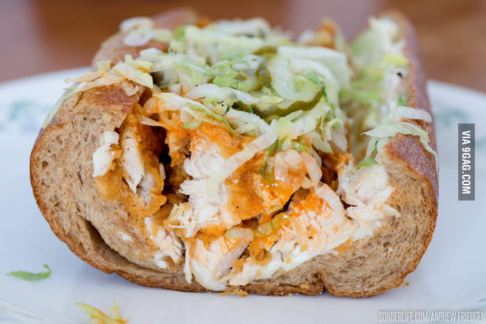 Buffalo chicken "PubSub" - 9GAG