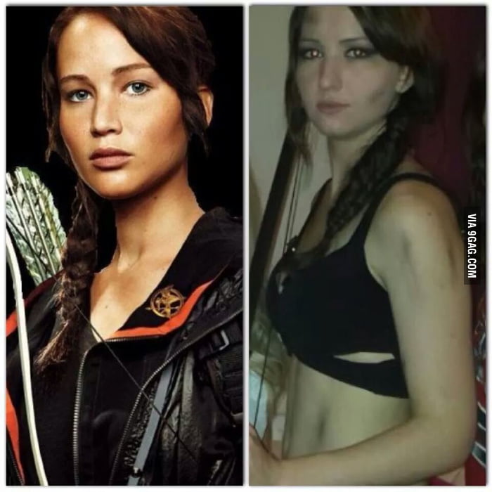 Seeing double! Friend went as Katniss for Halloween - 9GAG