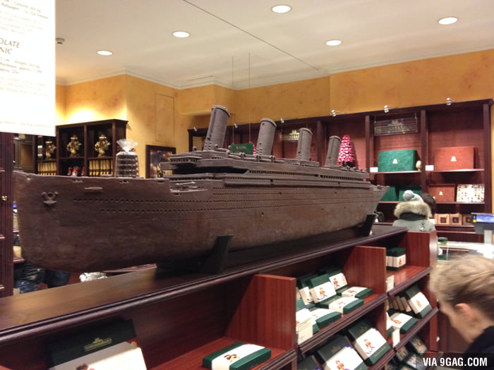 Chocolate Titanic - 9GAG