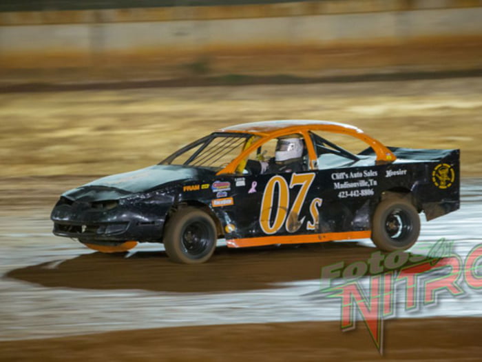 Anybody race f.w.d cars? Heres my 1998 Saturn SL2 dirt track car. - 9GAG