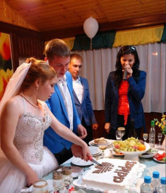 A normal Russian wedding cake - 9GAG