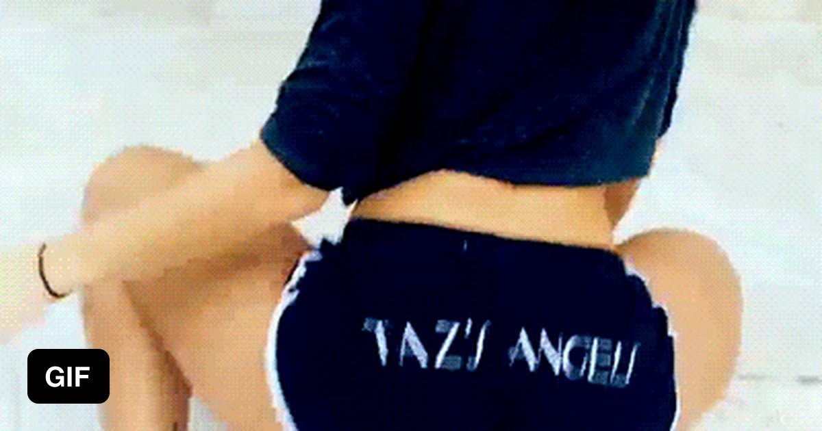 Annabella Carrasco Well this is jaw-dropping so uh... - 9GAG