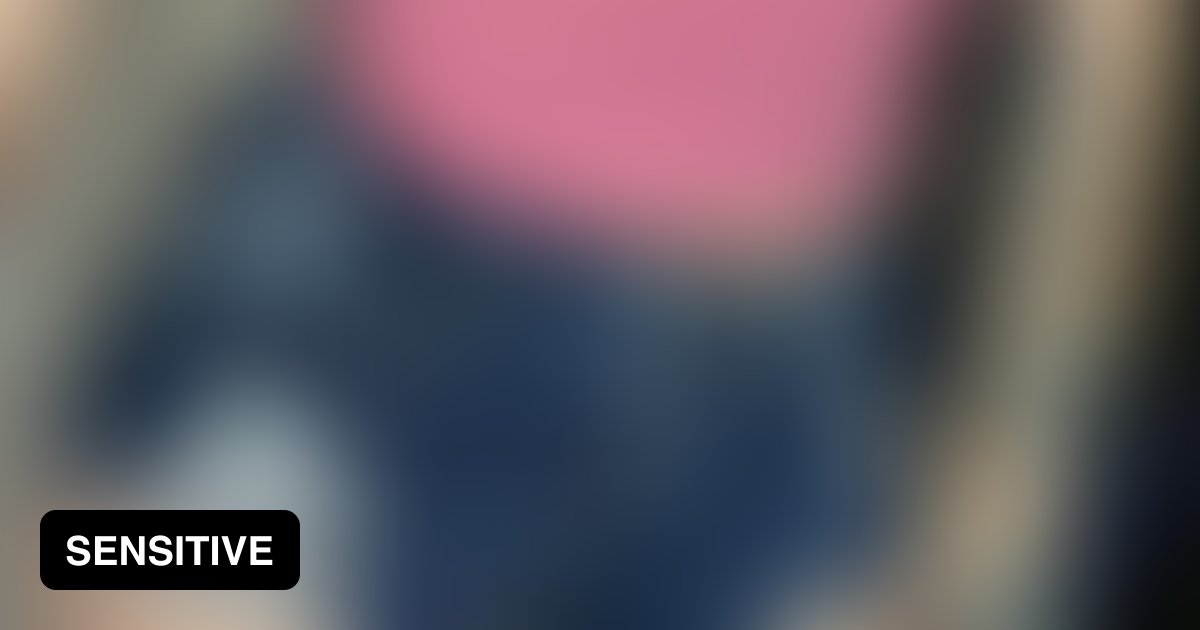 This is exactly how they bounce during cowgirl... wait for it - 9GAG