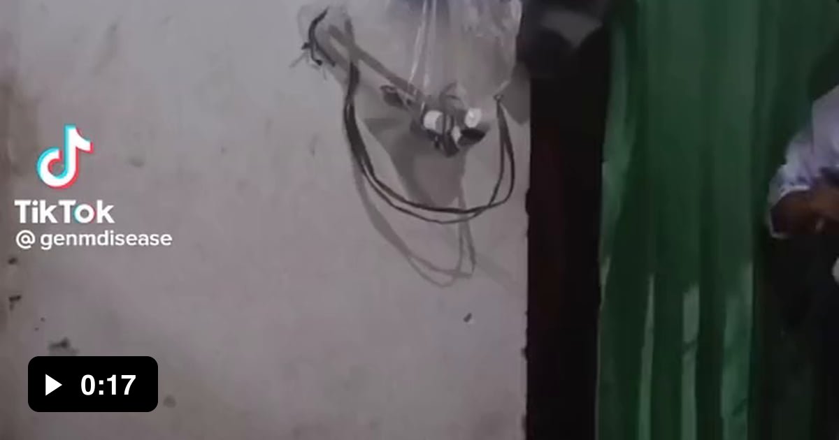 Sakit pak ampun pak. hiks hiks ajg bgsd - 9GAG