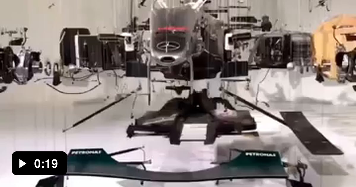 This disassembled Mercedes F1 car display - 9GAG