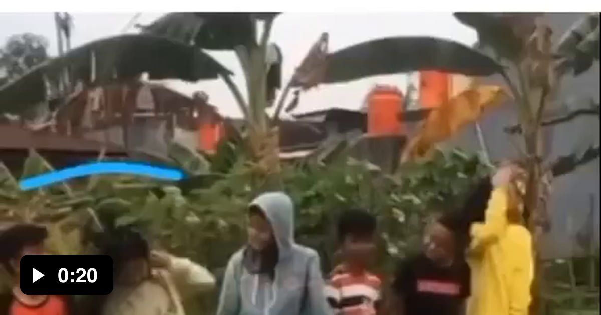 Adu kamehameha - 9GAG