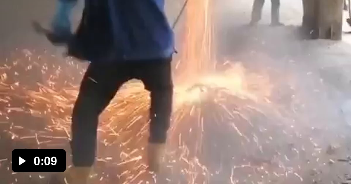 Cleaning hot pipe - 9GAG
