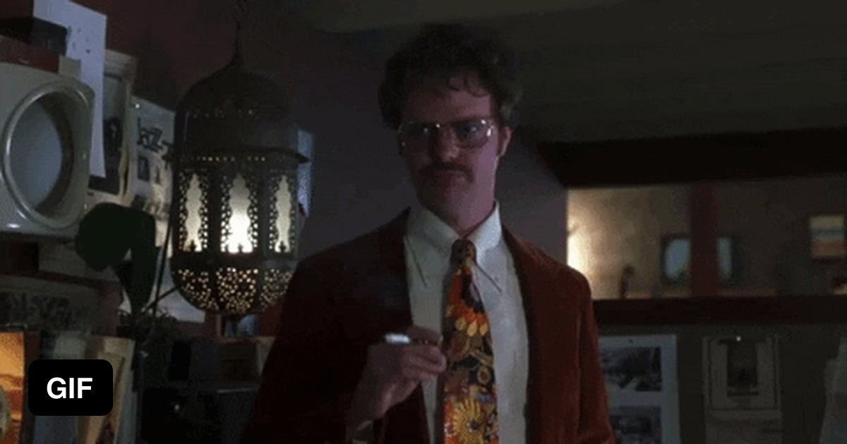 Just realized Dwight was in Almost Famous - 9GAG