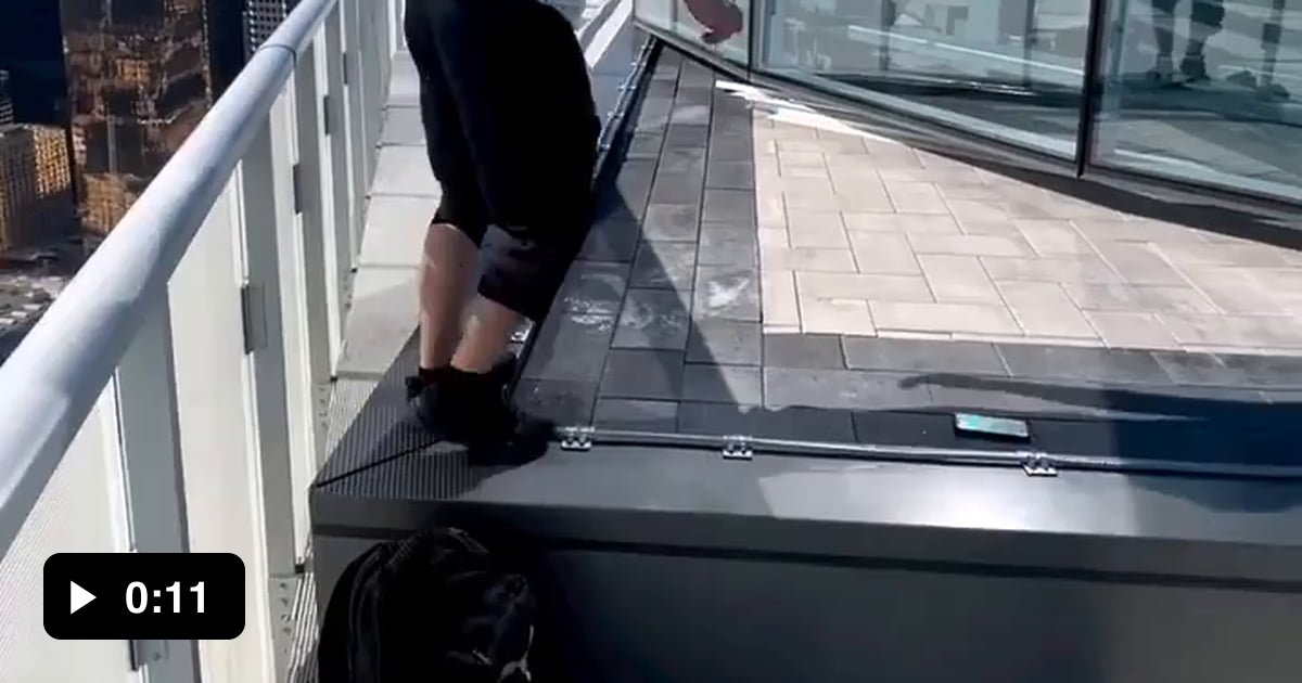 Great way to pull views. - 9GAG