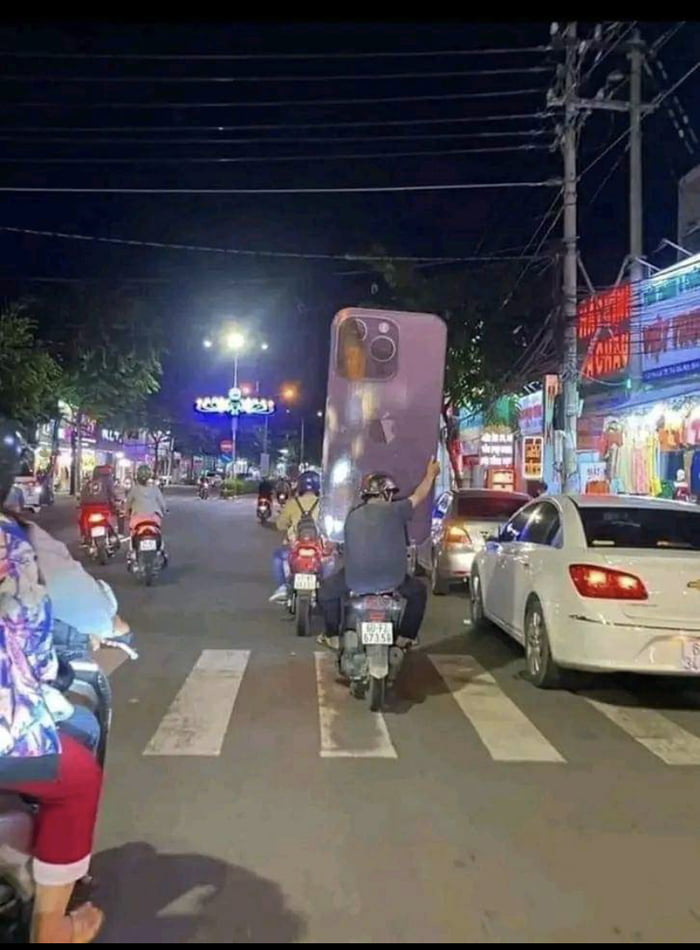 IPhone 14 pro max ultra plus - 9GAG