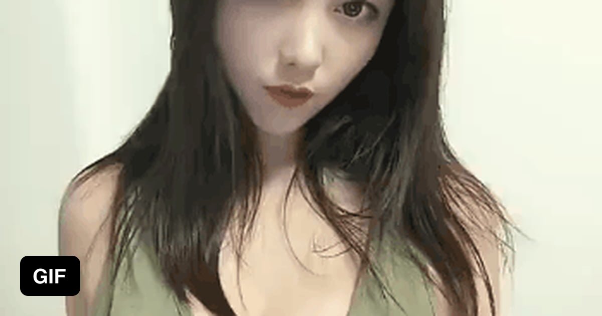 Busty asian - 9GAG