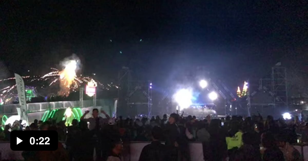 Safety first!? Oh wait... this is Myanmar! - 9GAG