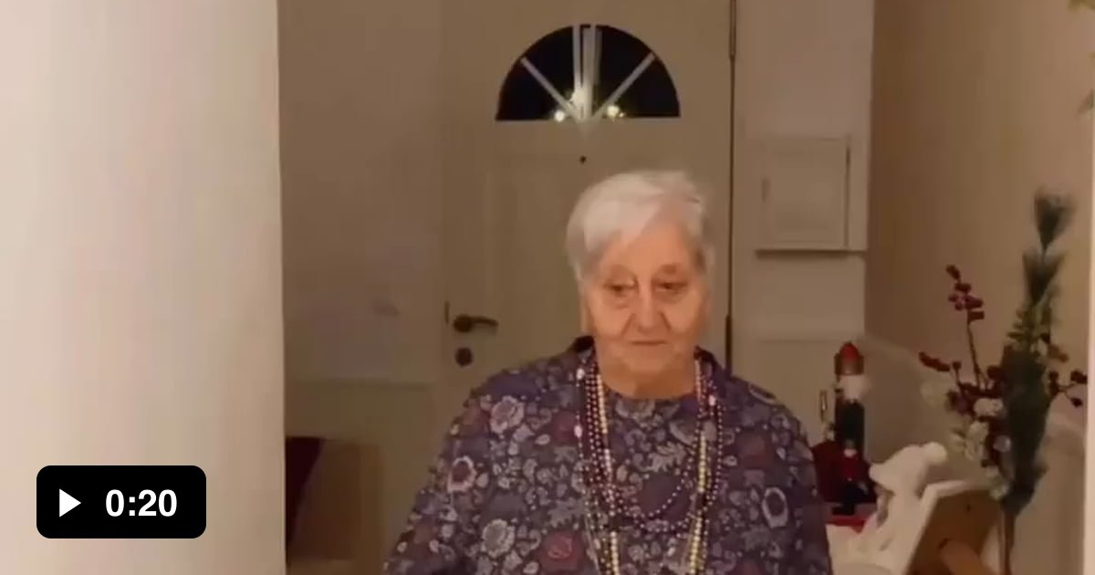 What an entrance from MC Granny - 9GAG