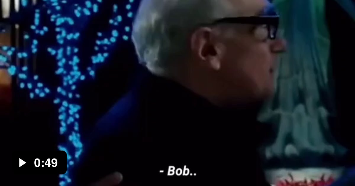 Leo and Bob fighting over Martin. I think - 9GAG