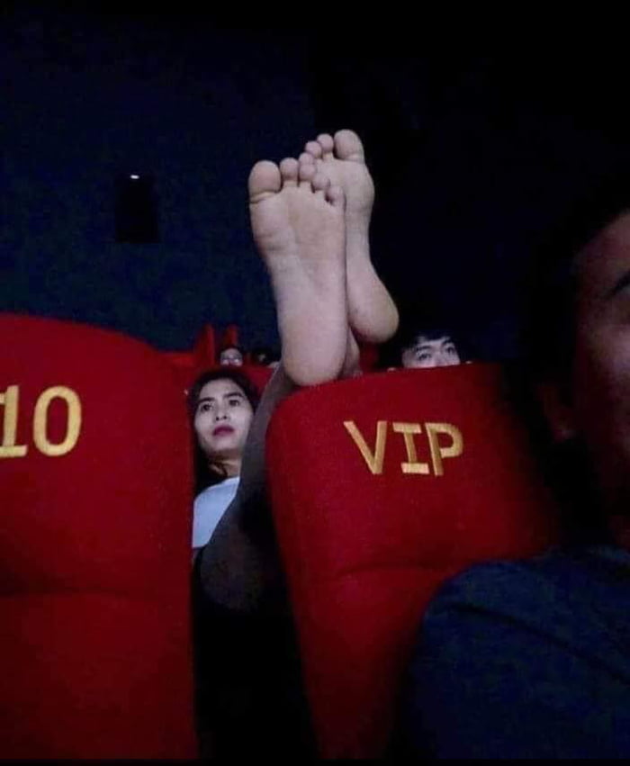 Whats wrong with some people - 9GAG