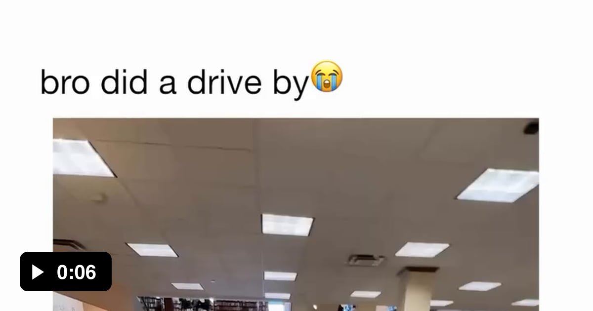 A bold strategy in the bookstore - 9GAG