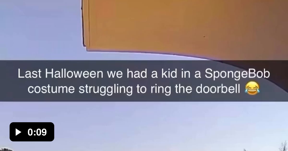 Spongebob and Patrick out for Halloween, trying their best - 9GAG