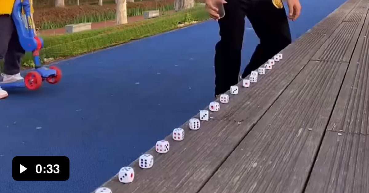 Dice Stacking - 9GAG