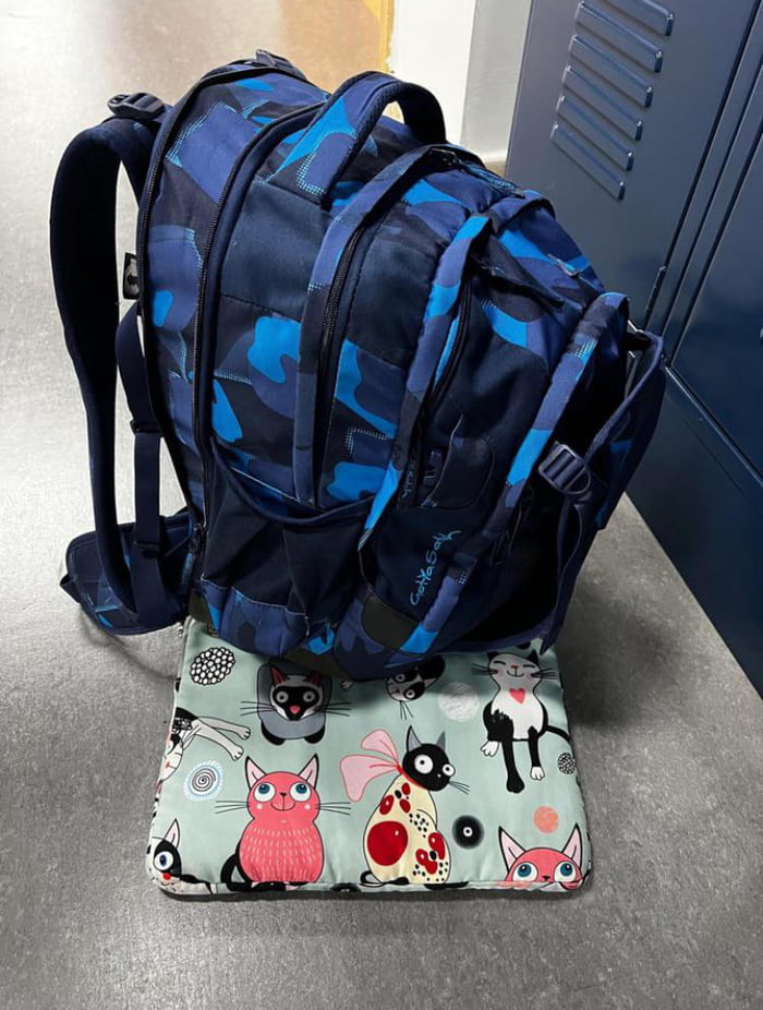 Of a backpack - 9GAG