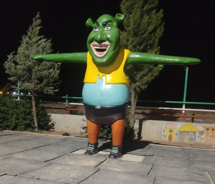 Shrek statue in a park in Iran - 9GAG