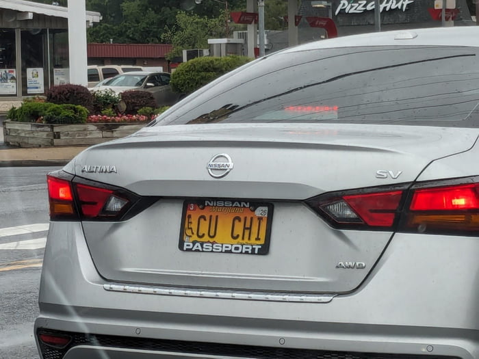 How did this license plate get approved?! LOL - 9GAG