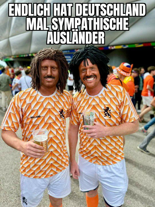 Die kann man von mir aus auch gleich einbürgern. - 9GAG