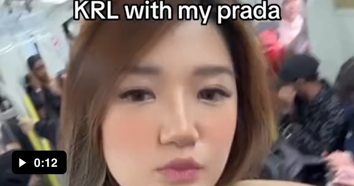 Jakarta's bravest gurl - 9GAG