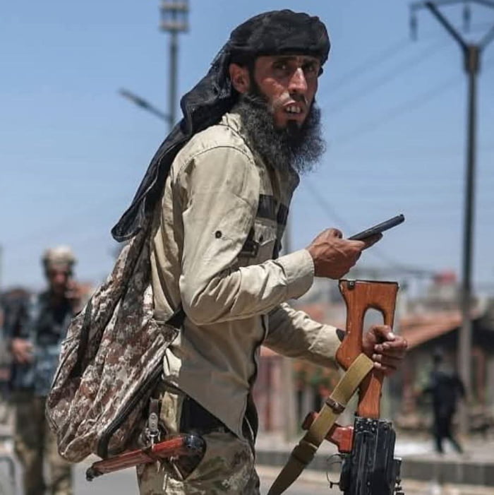 Syrian army soldier - 9GAG