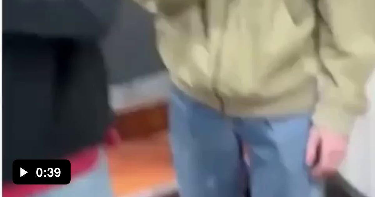 The ultimate barber shop challenge, these guys are really committed to the bit - 9GAG