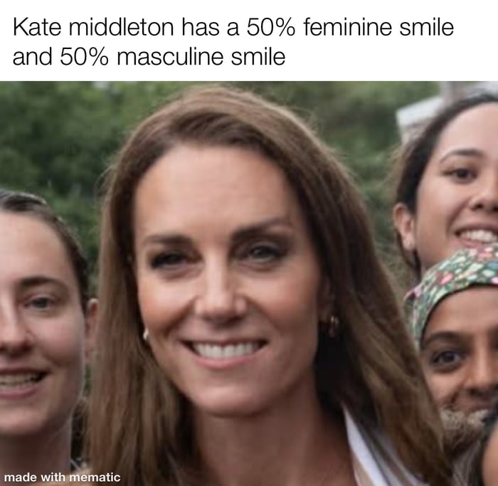 She has a perfect smile - 9GAG