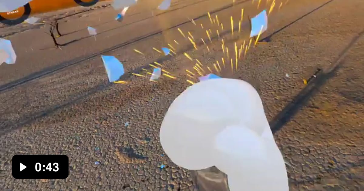 VR boxing is some fun stuff. - 9GAG