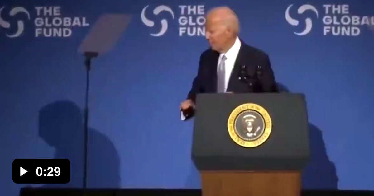 President Cornholio needs TP for his bungole - 9GAG