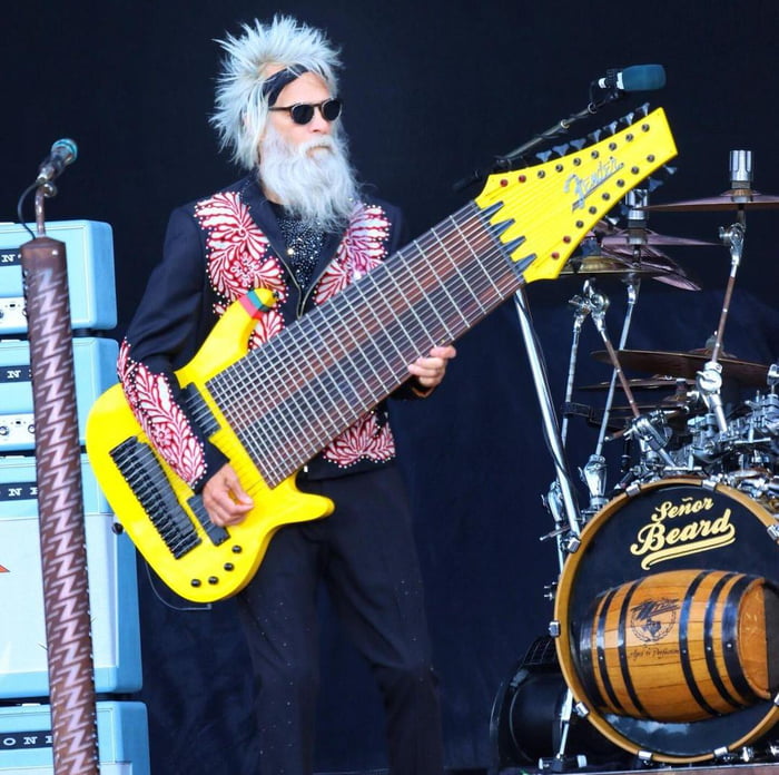 Of a bass guitar - 9GAG
