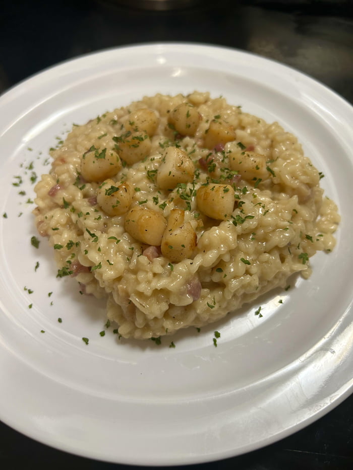 Homemade risotto with pancetta and bay scallops - 9GAG