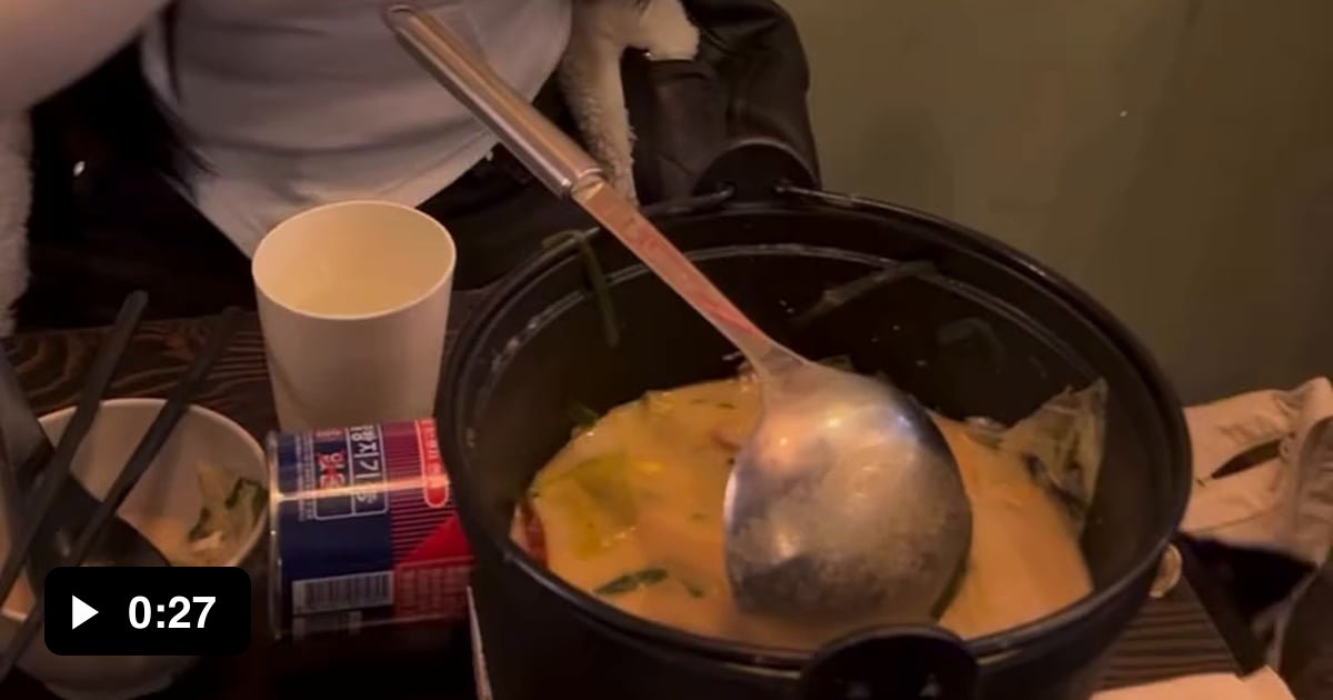 Dasar anjing... (Budaya Jumat tobrut) - 9GAG