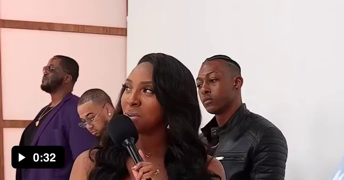 If you're gonna lie at least be consistent - 9GAG