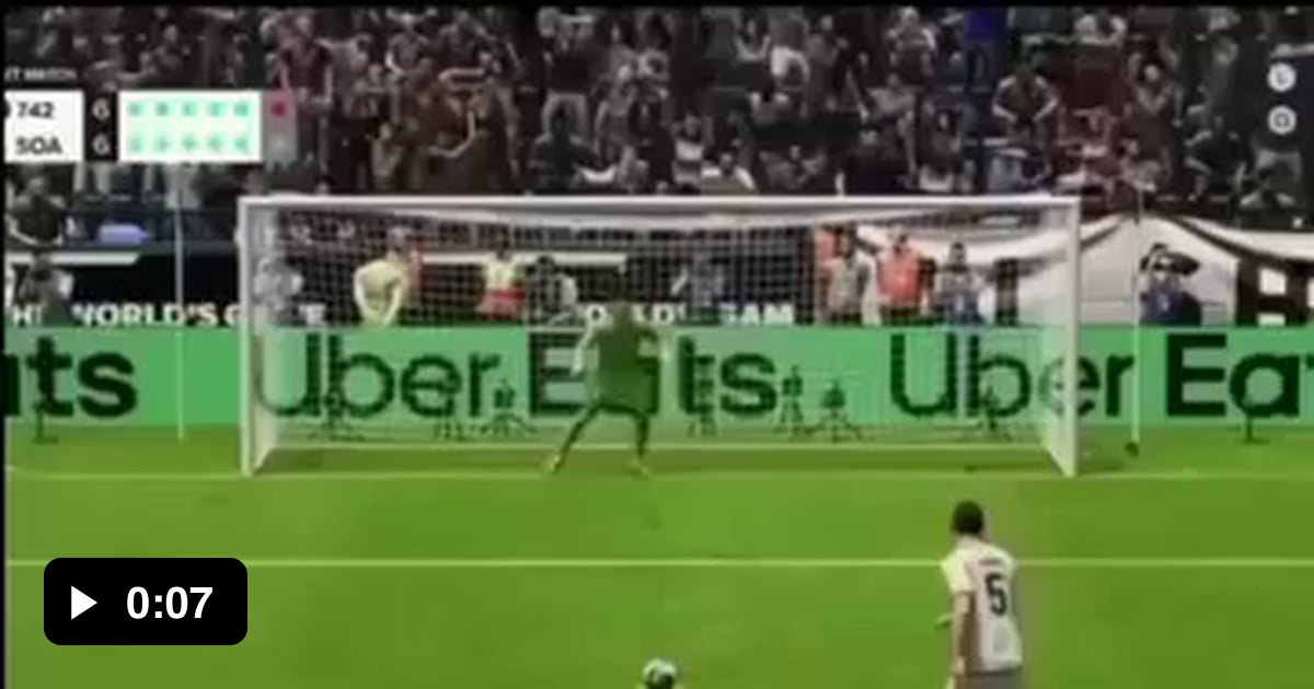 It's a normal football game, but wait.. - 9GAG