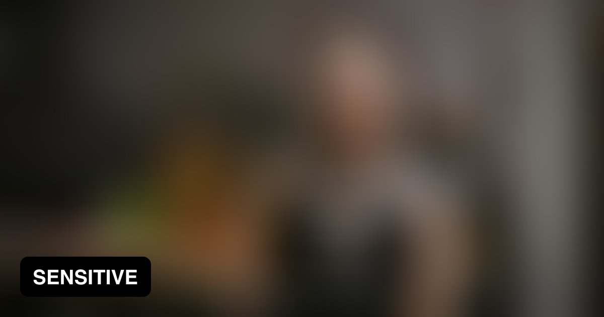 Wifey material. - 9GAG