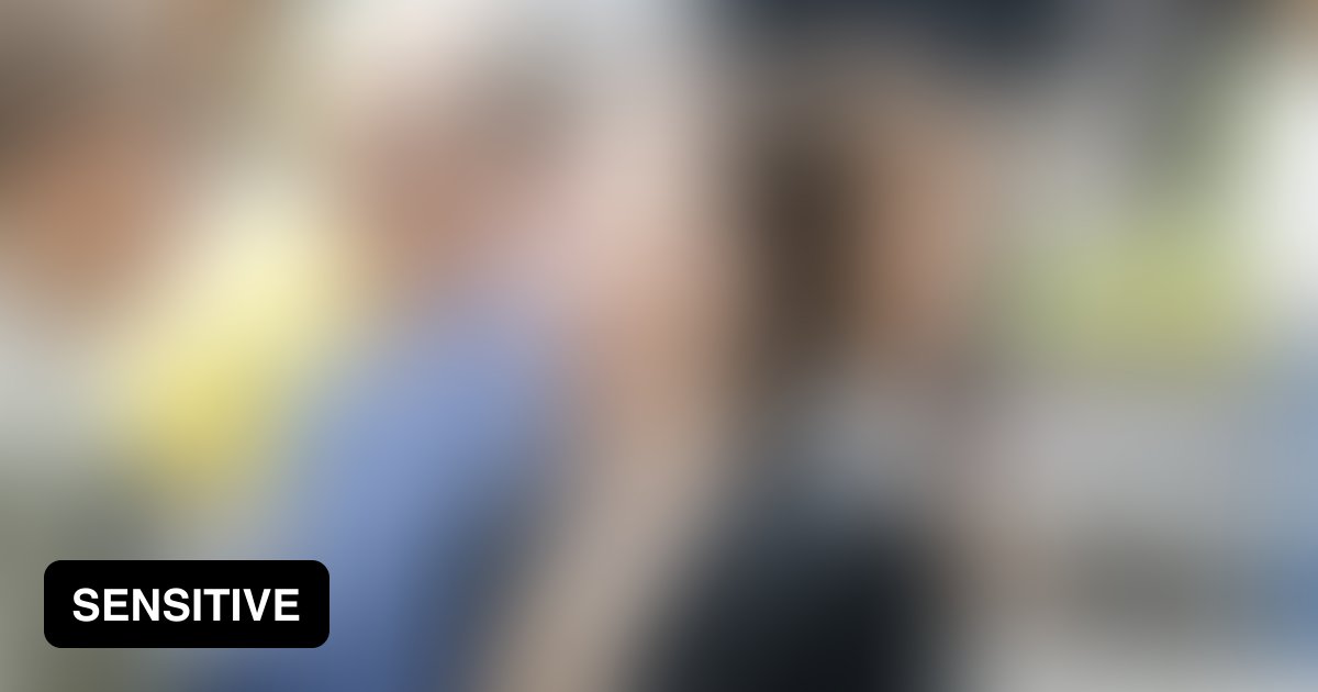 Milla Jovovich hard nipple in public - 9GAG