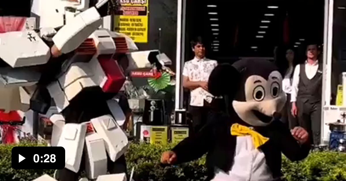 Optimus Prime dances with Iron Man and Mickey Mouse - 9GAG