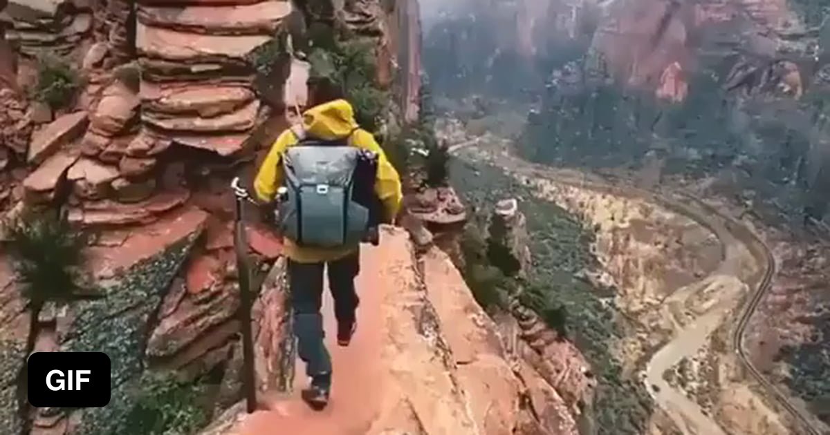 Moody days in Zion National Park, USA - 9GAG