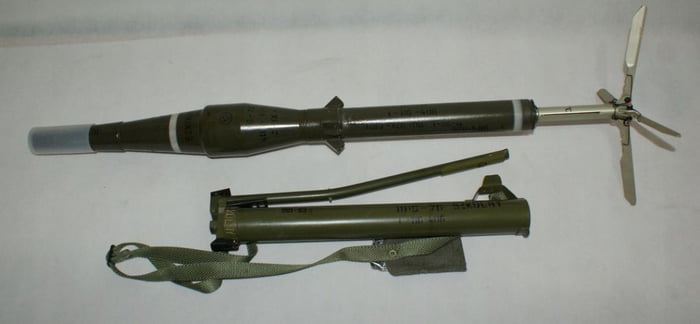 Polish RPG-76 antitank rocket launcher, 2.1kg - 9GAG