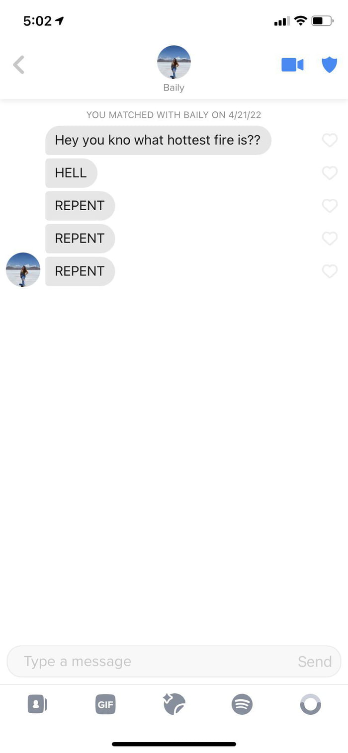 A girl finally messaged me first! - 9GAG