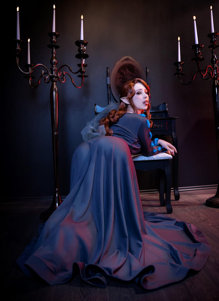 Lenore from Castlevania by gumihohannya - 9GAG