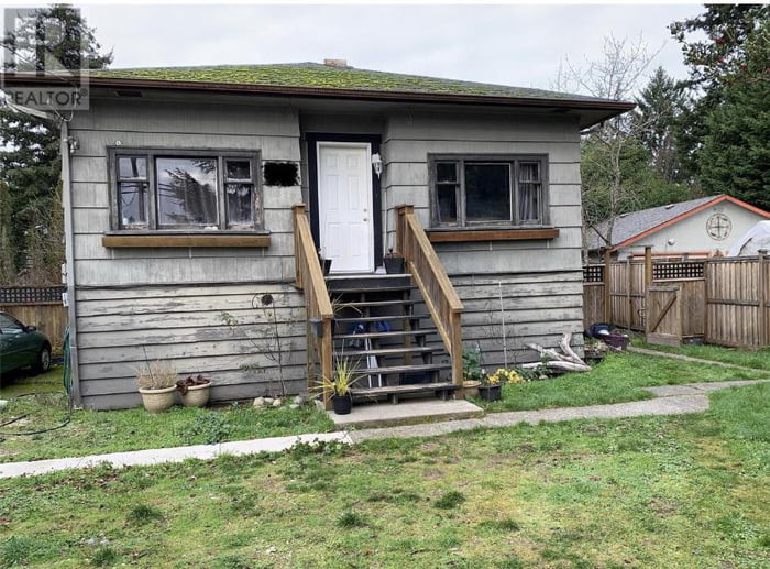 This house is 1.1 million dollars. - 9GAG