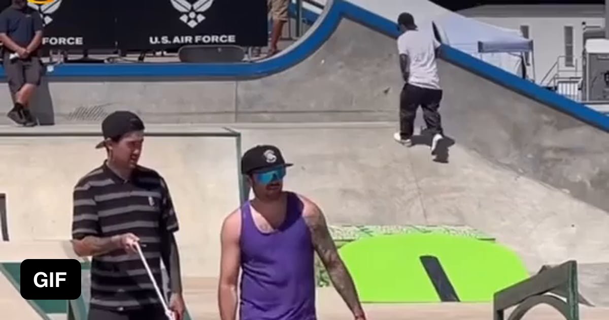 Justin Bishop battling the double set at the 22’ Dew Tour Adaptive ...