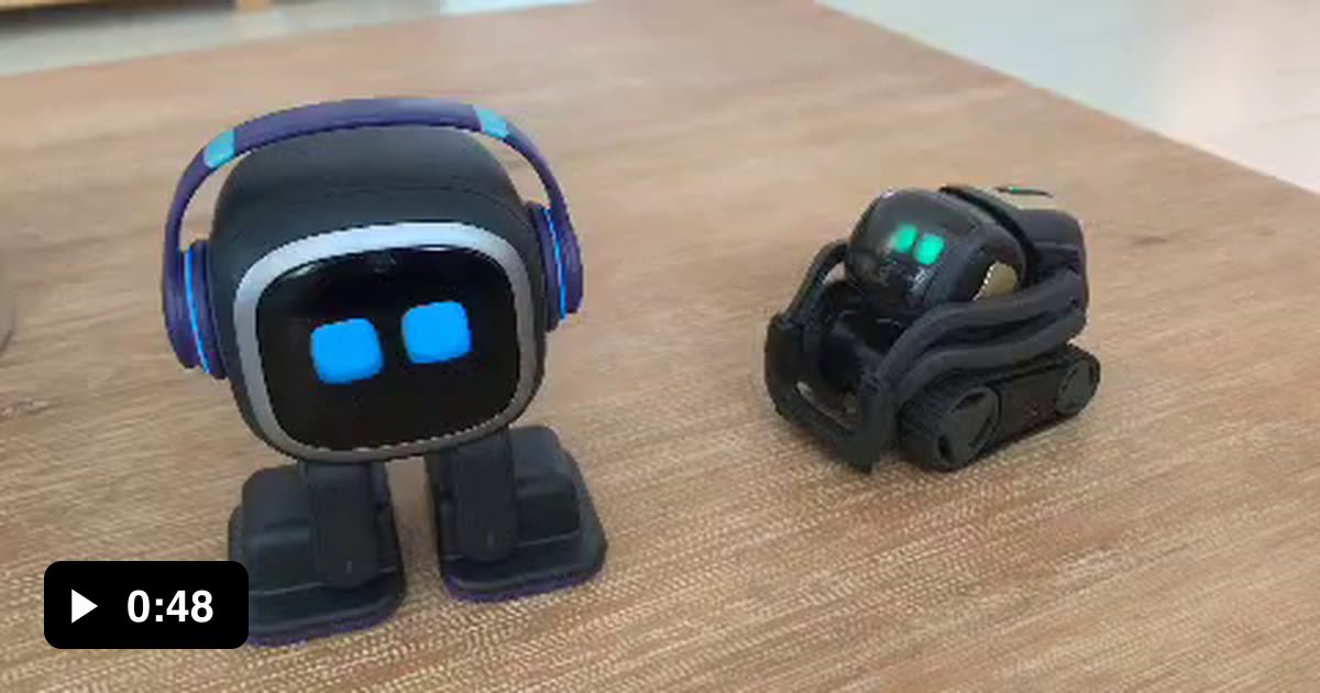 Two robots dancing together - 9GAG