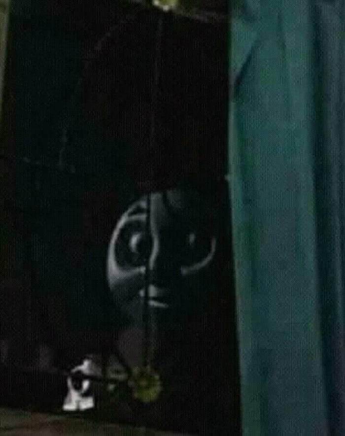 Stop it Thomas! Get some help - 9GAG